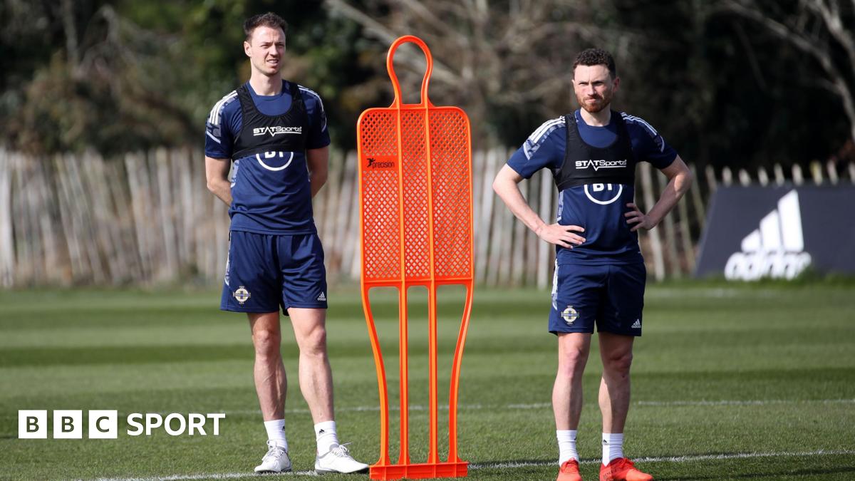 Jonny Evans: Manchester United defender returns to Northern Ireland squad for Spain and Andorra ...