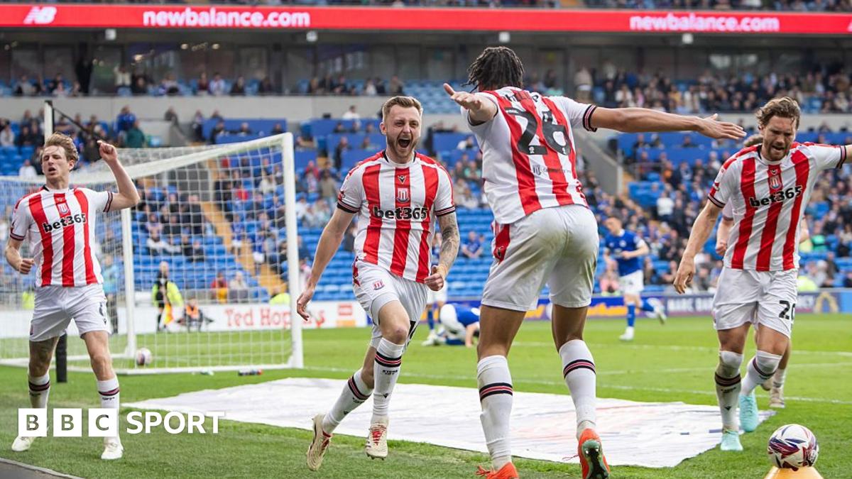 Mark Robins: Stoke boss wants his side to remain 'in control' of ...