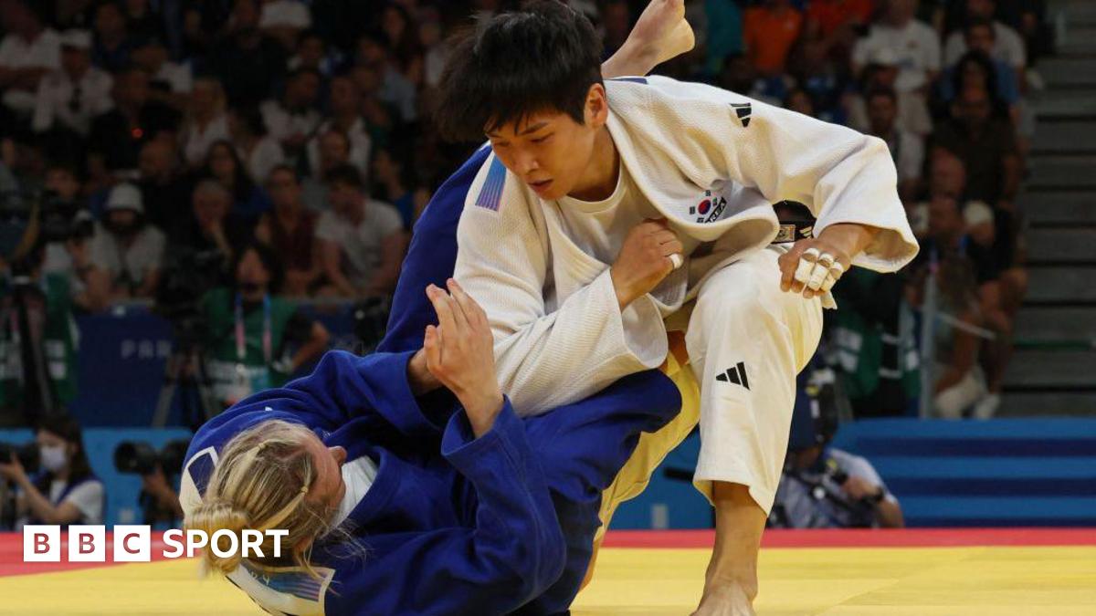 Olympics judo: Great Britain's Emma Reid beaten in last 32 - BBC Sport