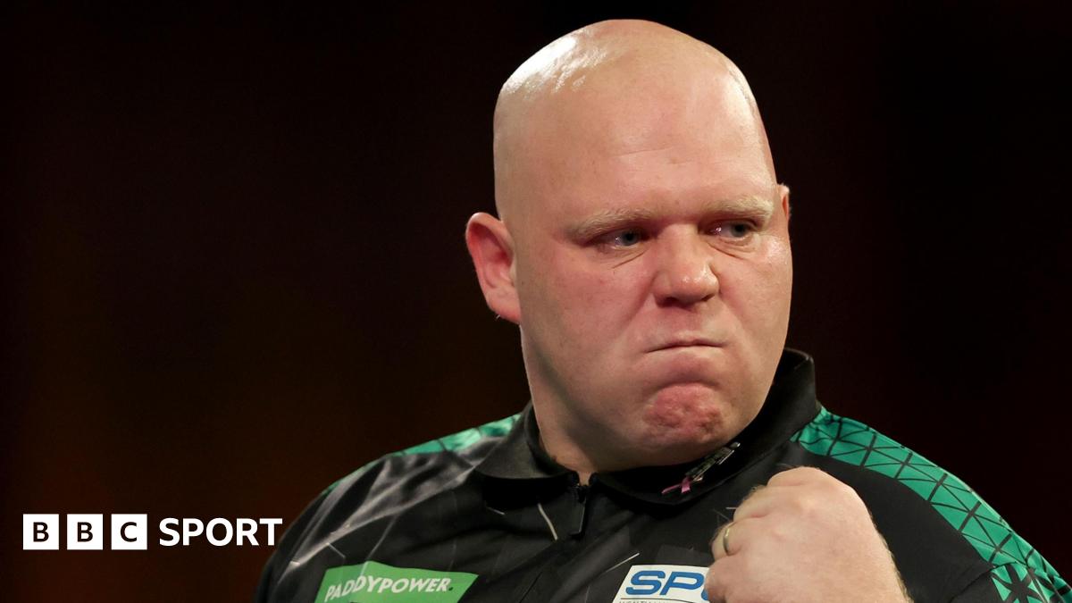 Martin Lukeman stuns Rob Cross to reach Grand Slam of Darts semi-finals ...