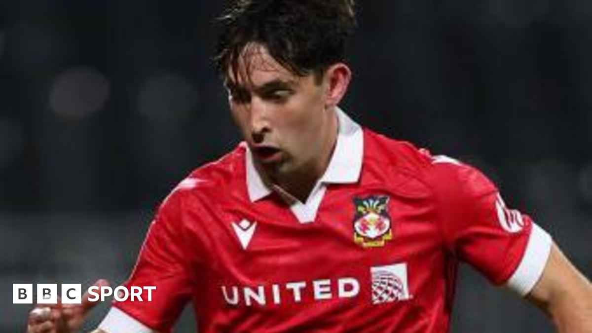 Wrexham: Defender Aaron James joins Warrington Town on loan - BBC Sport