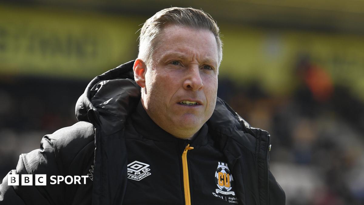 Neil Harris: Cambridge United boss wants positive end to season - BBC Sport