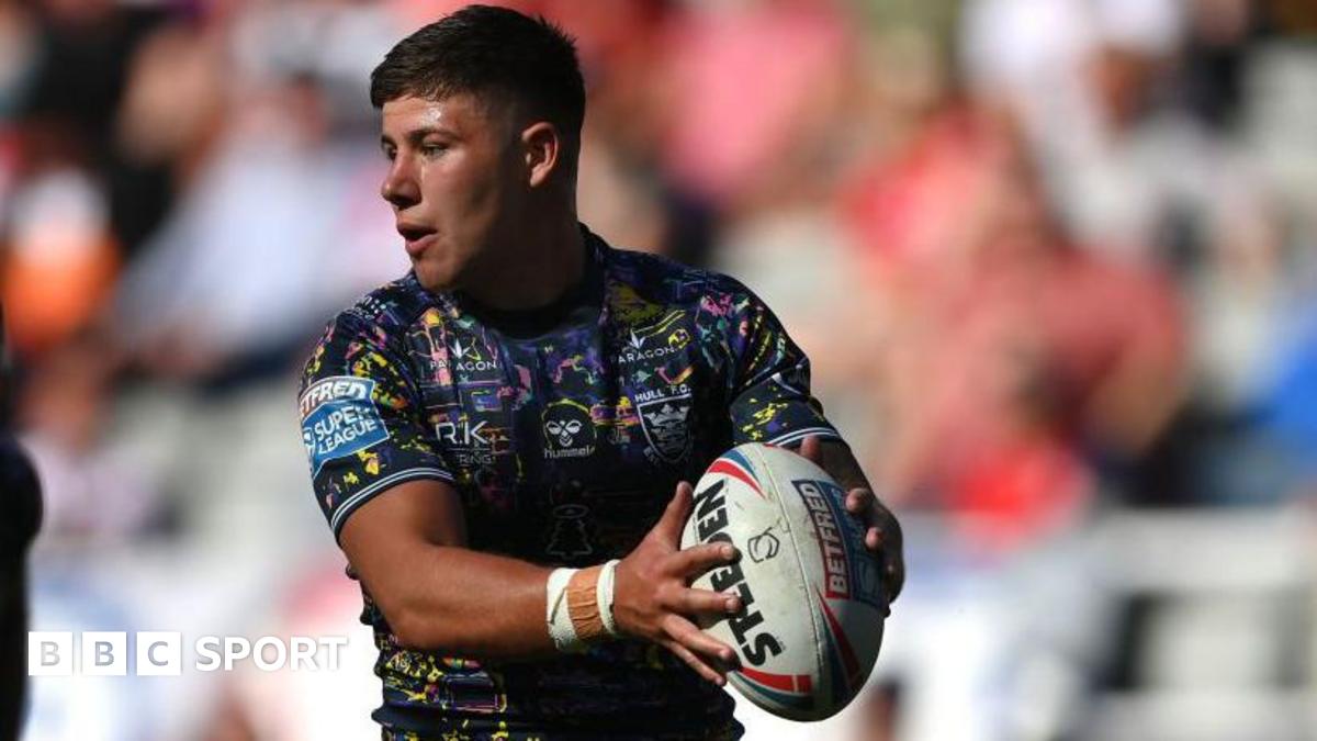 Joe Cator: Hull FC loose-forward released by Super League club - BBC Sport