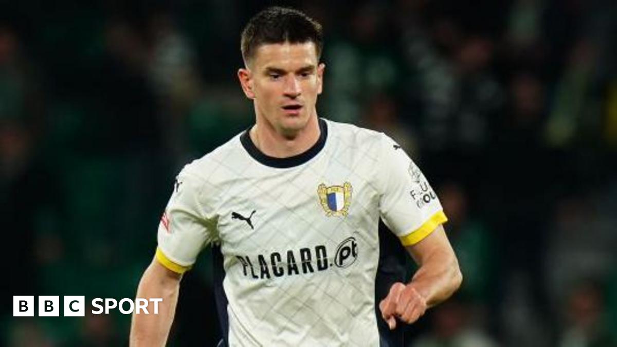 Norwich City sign Serbia midfielder Mirko Topic from Familicao - BBC Sport