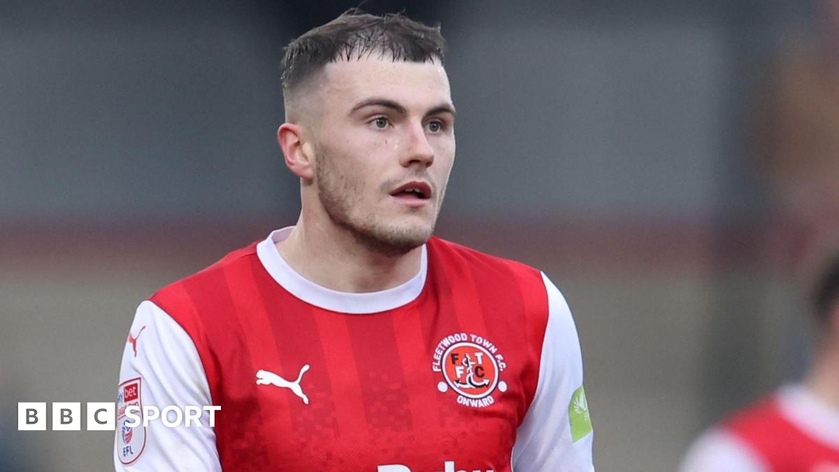 Ryan Graydon: Fleetwood Town forward out for six weeks with hamstring ...