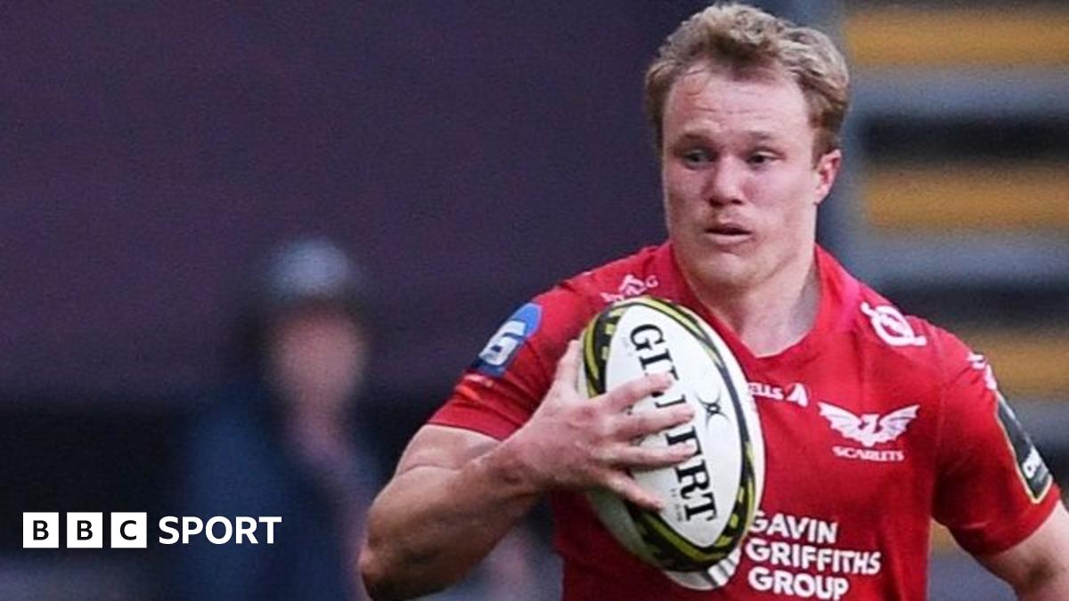 Scarlets vs Munster in the URC : Scrum V live radio commentary & scores ...