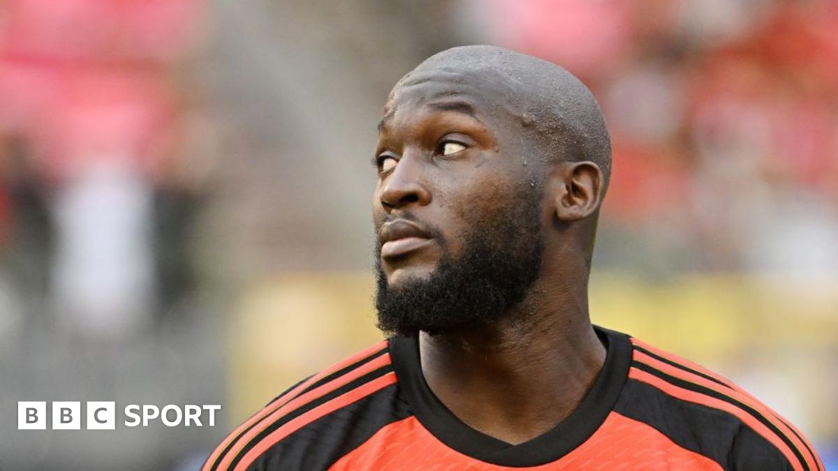 Romelu Lukaku: Chelsea want to sell Belgium striker for about £37m and ...