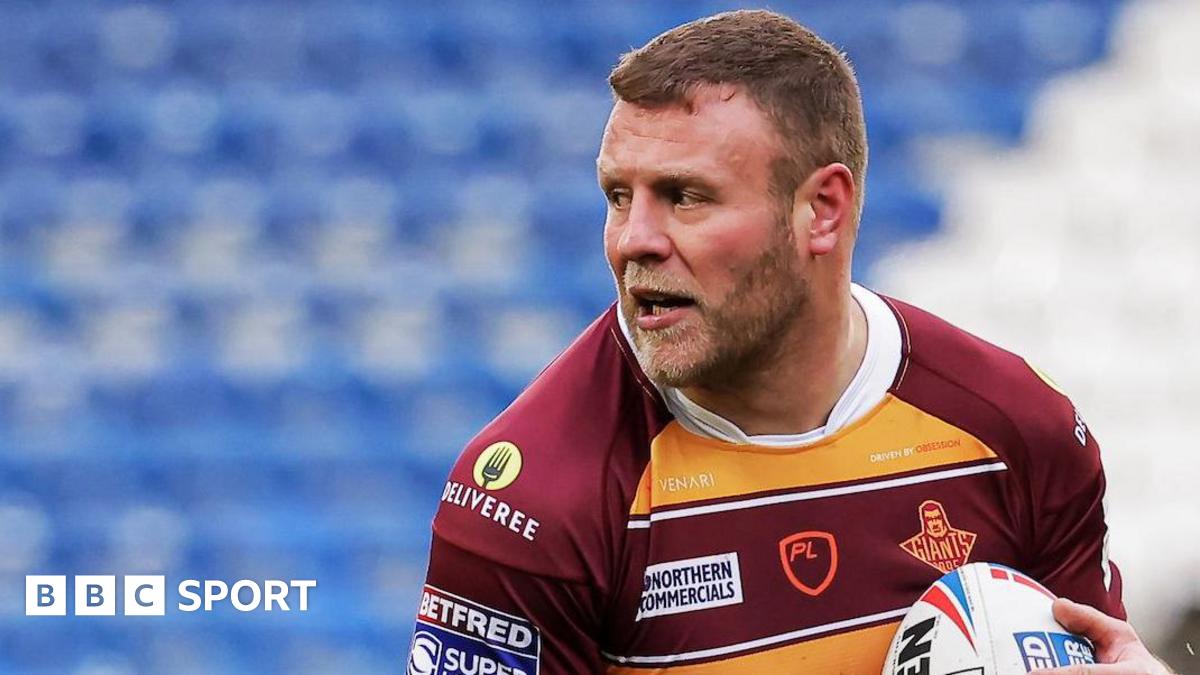 Josh Jones: Ex-St Helens forward has serious brain condition - BBC Sport