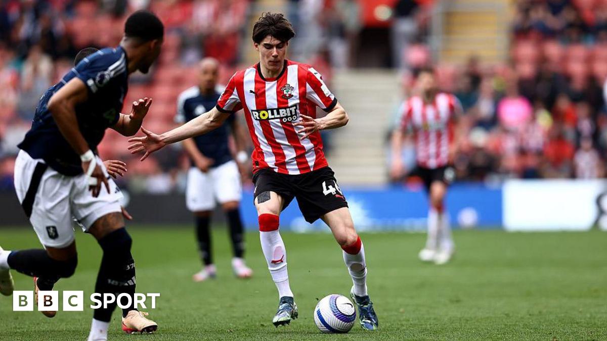 Southampton: Jay Robinson signs new deal with Saints - BBC Sport