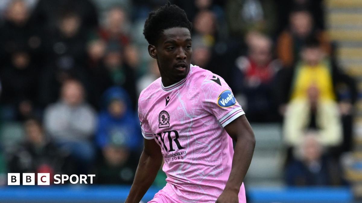 Amario Cozier-Duberry returns to training for Blackburn Rovers - BBC Sport