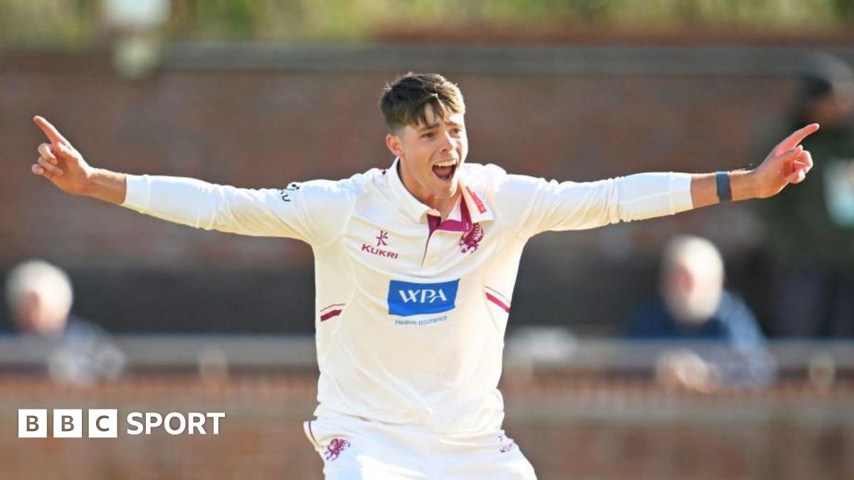 Archie Vaughan: Teenager is 'incredibly exciting' - Somerset coach Kerr ...