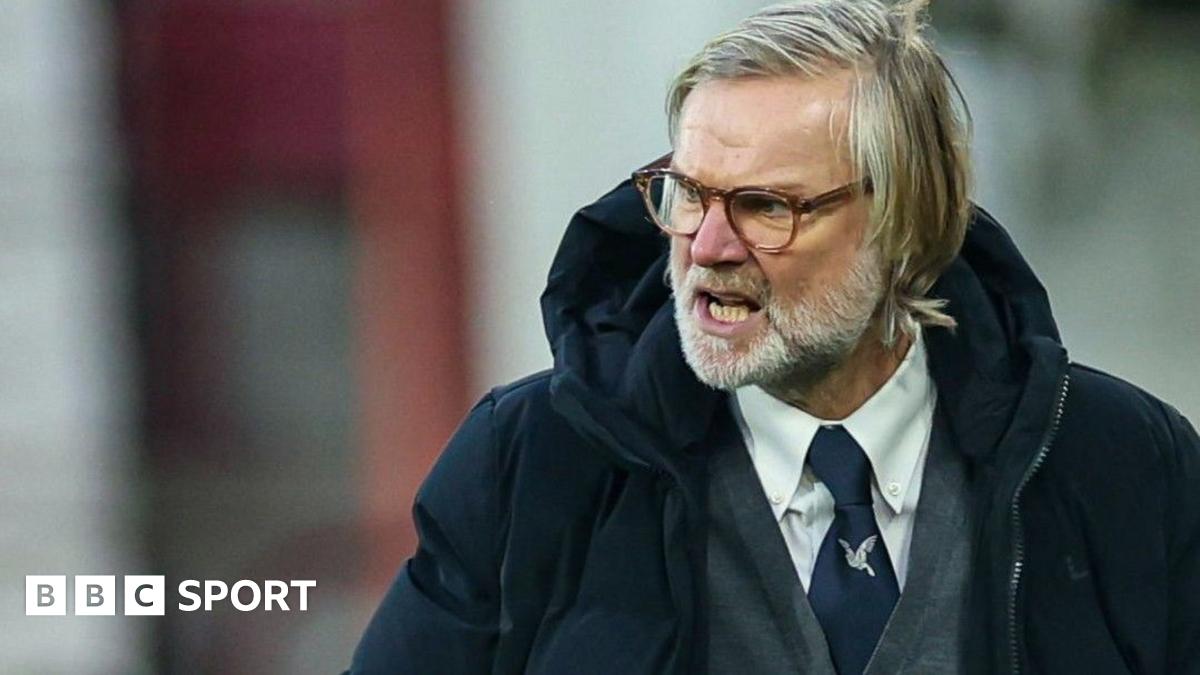 Dundee: Why Celtic win is becoming distant memory for Dens Park support - BBC Sport