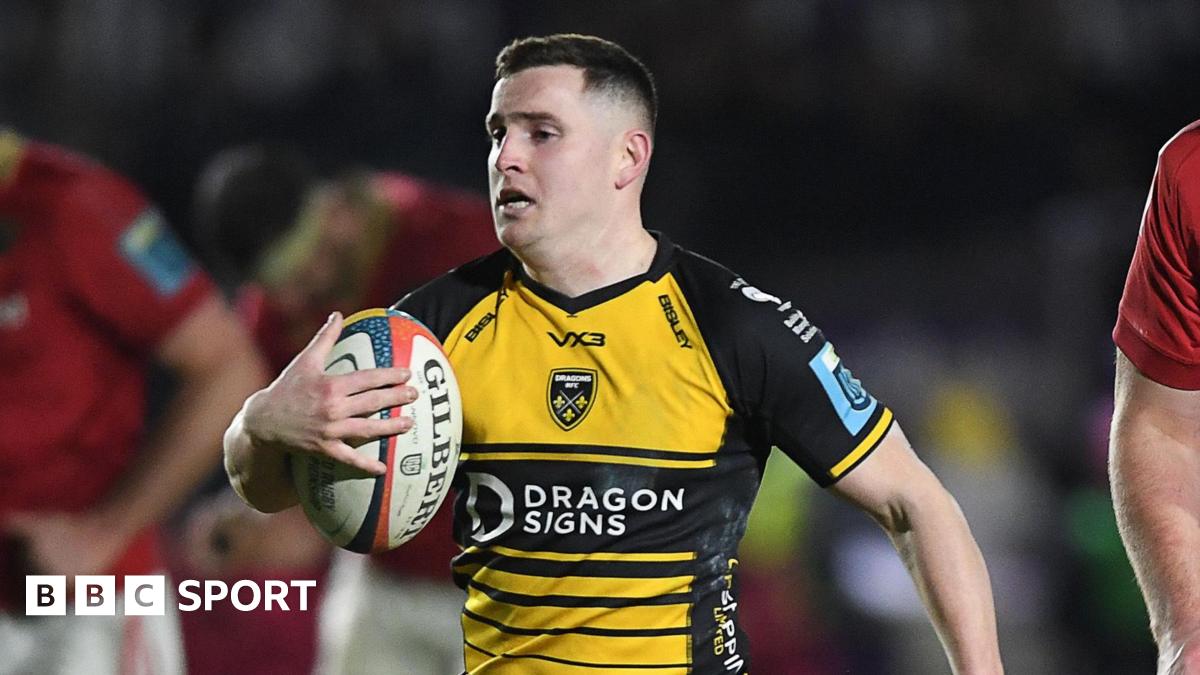 Scrum-half Dane Blacker 'excited' to return to Scarlets - BBC Sport