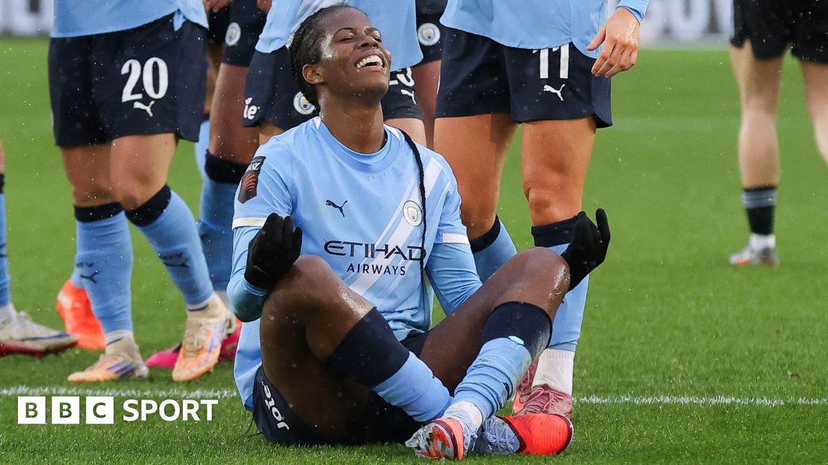 WSL LIVE: Brighton vs Chelsea, Man City vs Aston Villa & West Ham vs ...