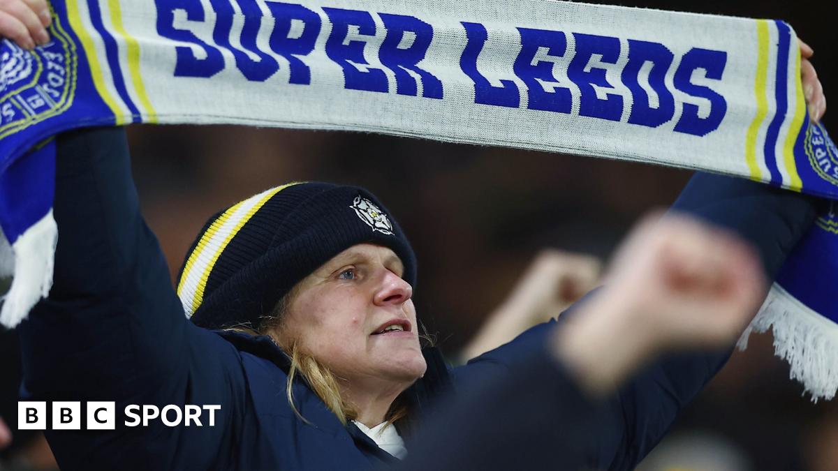 Leeds fan writer Lewis Deighton wants more 3pm kick-offs - BBC Sport