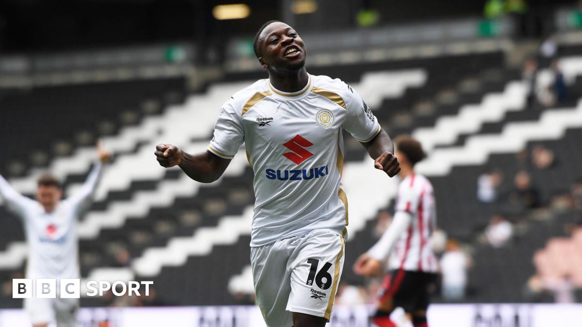 Milton Keynes Dons 5-0 Cheltenham Town: League Two match report - BBC Sport
