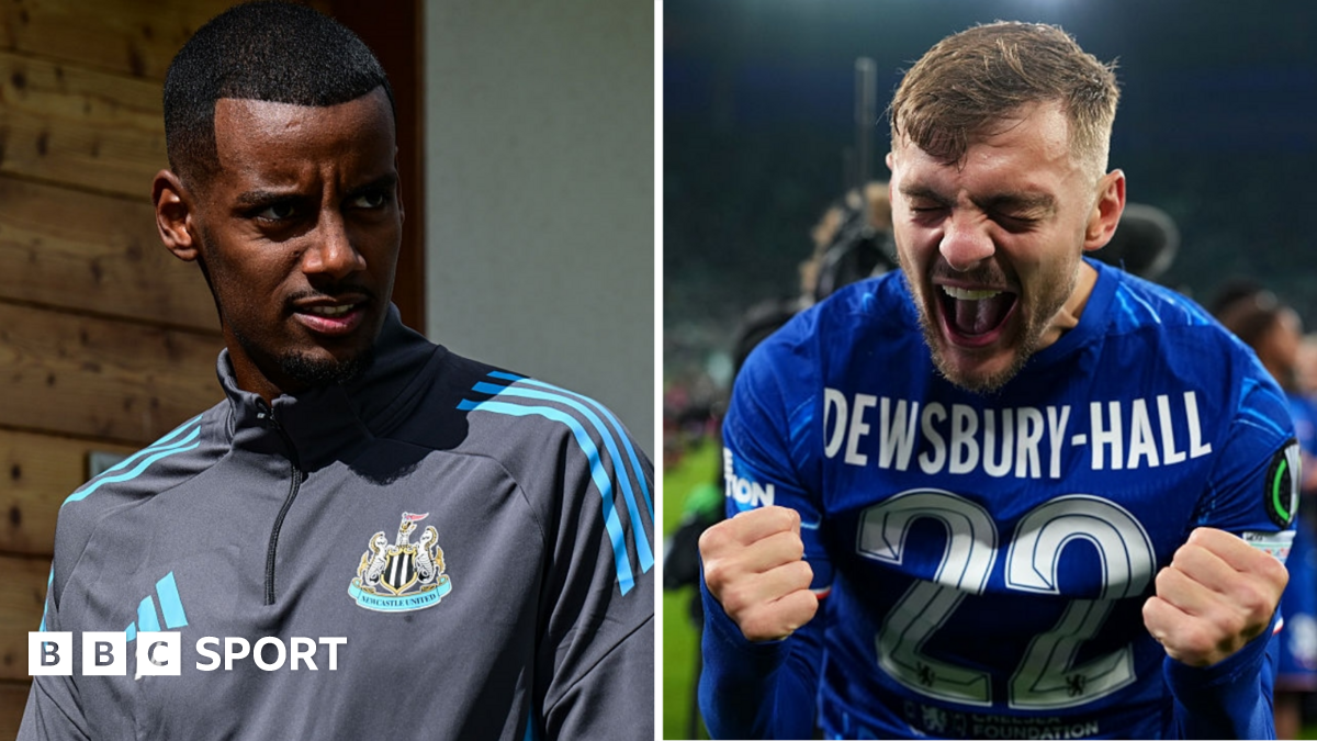 Transfer news: Alexander Isak 'training alone', Everton sign Kiernan ...