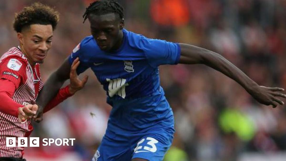 Emmanuel Longelo: Cambridge United sign Birmingham City defender on ...
