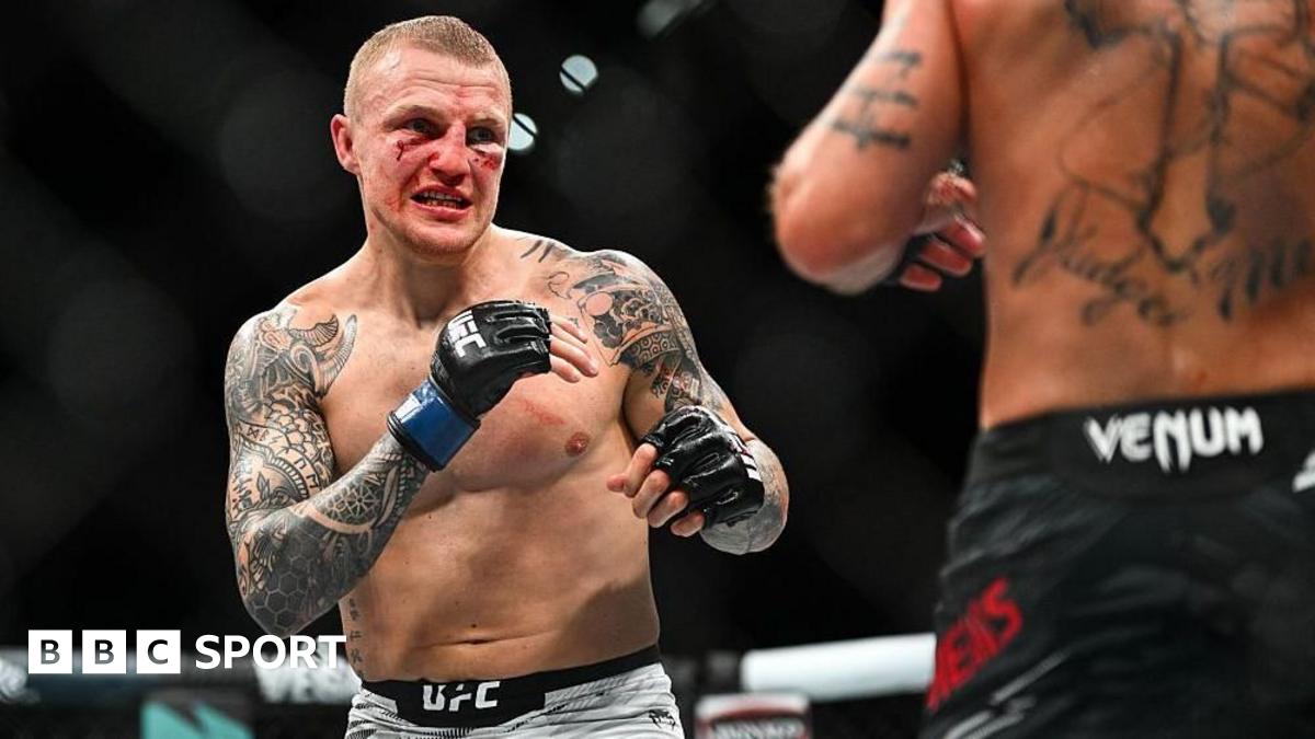 UFC: Mason Jones targets UFC rise after triumphant return - BBC Sport
