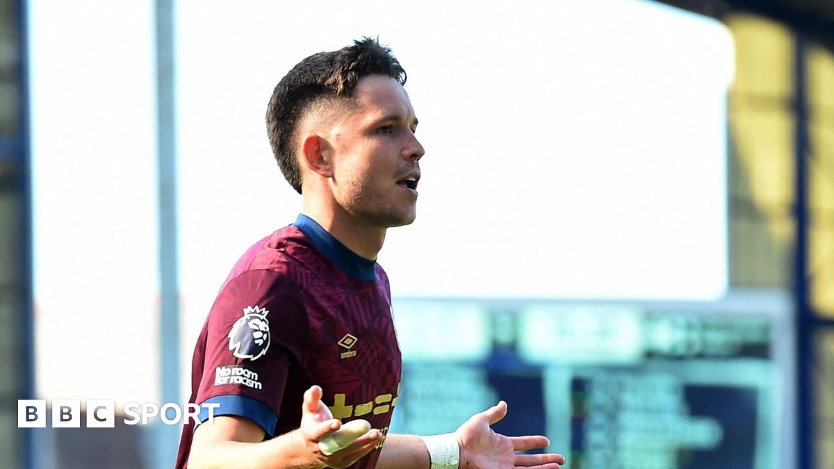 Everton 2-2 Ipswich Town: Visitors come from two goals down to draw at ...