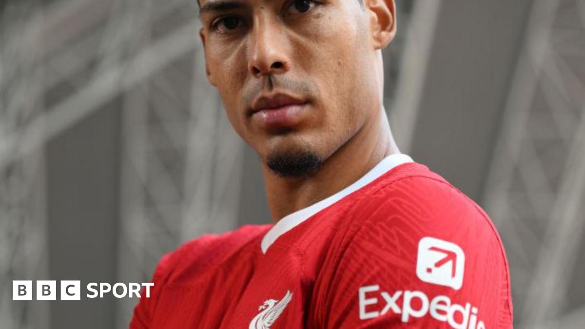 Liverpool: Virgil van Dijk announced as new club captain - BBC Sport