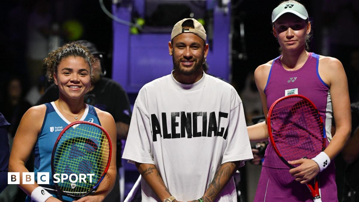 WTA Finals 2024: How is Saudi Arabia tournament unfolding - and what do players think? - BBC Sport