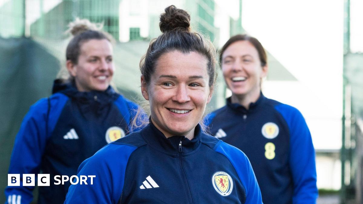 Mukandi and daughter make Scotland squad a happy family - BBC Sport