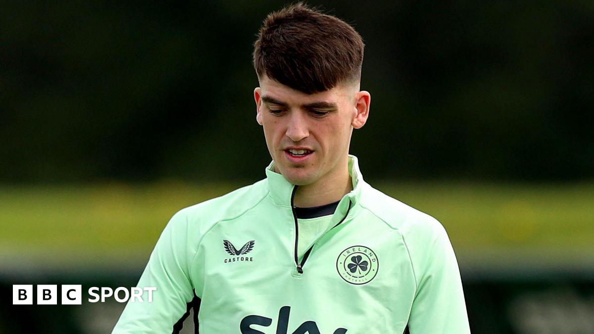 Stoke City: Brighton midfielder Andrew Moran signs on season loan - BBC ...