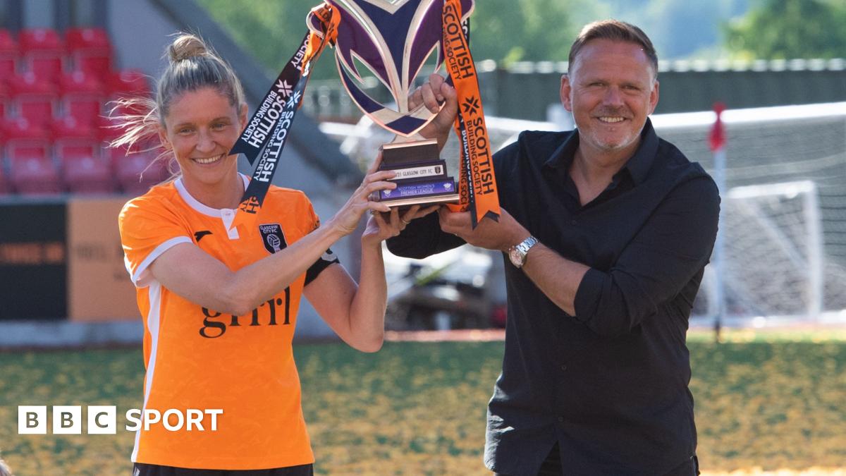 Booth returns to City as first team assistant coach - BBC Sport