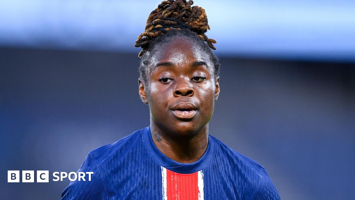 Chelsea close to signing PSG striker Sandy Baltimore - BBC Sport