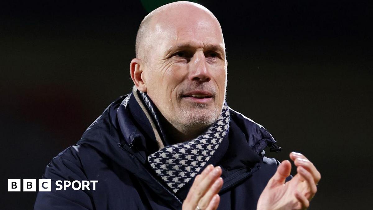 Philippe Clement: Norwich boss delighted with win at Wrexham - BBC Sport