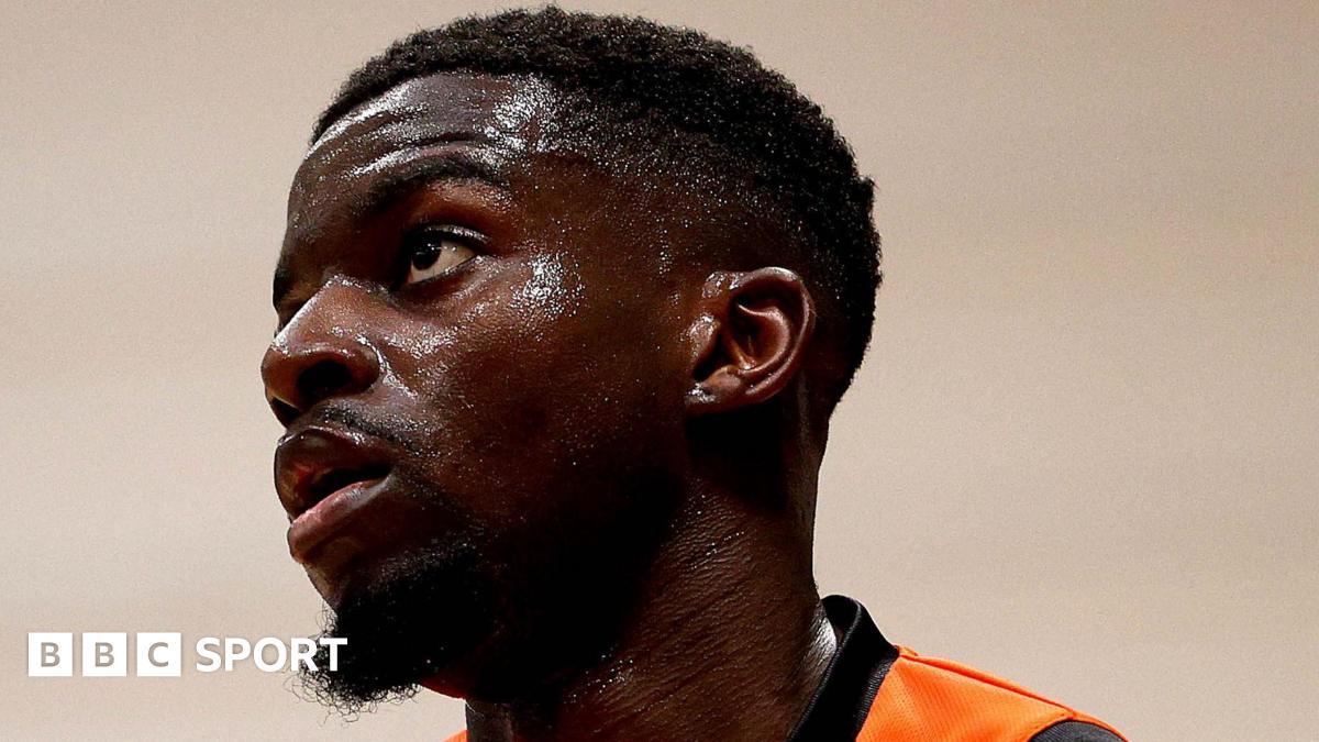 Jonathan Brown: Bristol Flyers guard looks ahead to new SLB season - BBC Sport