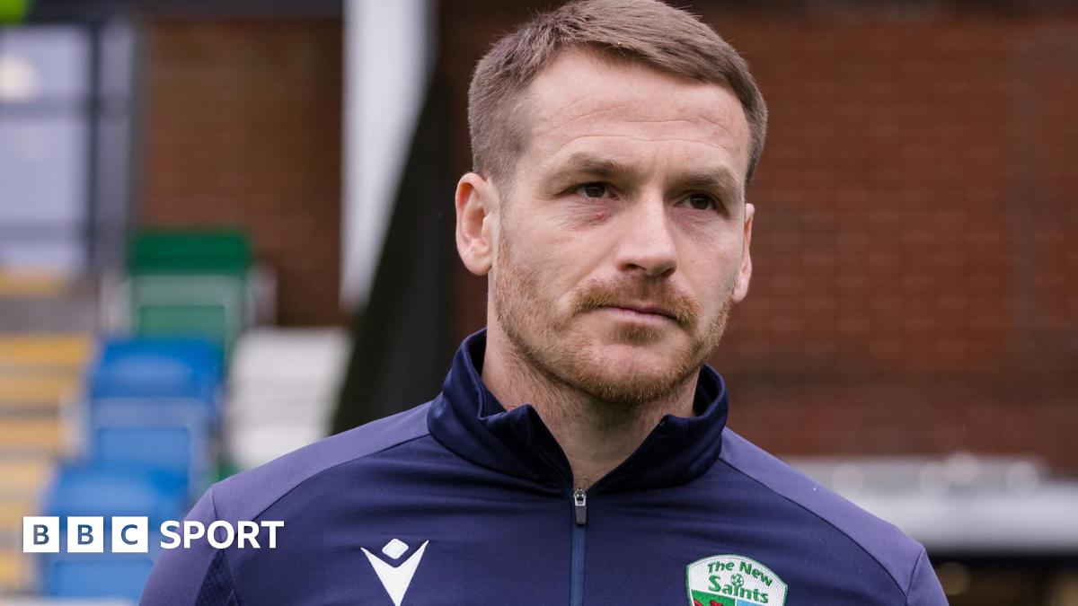 Captain Marriott departing champions New Saints - BBC Sport