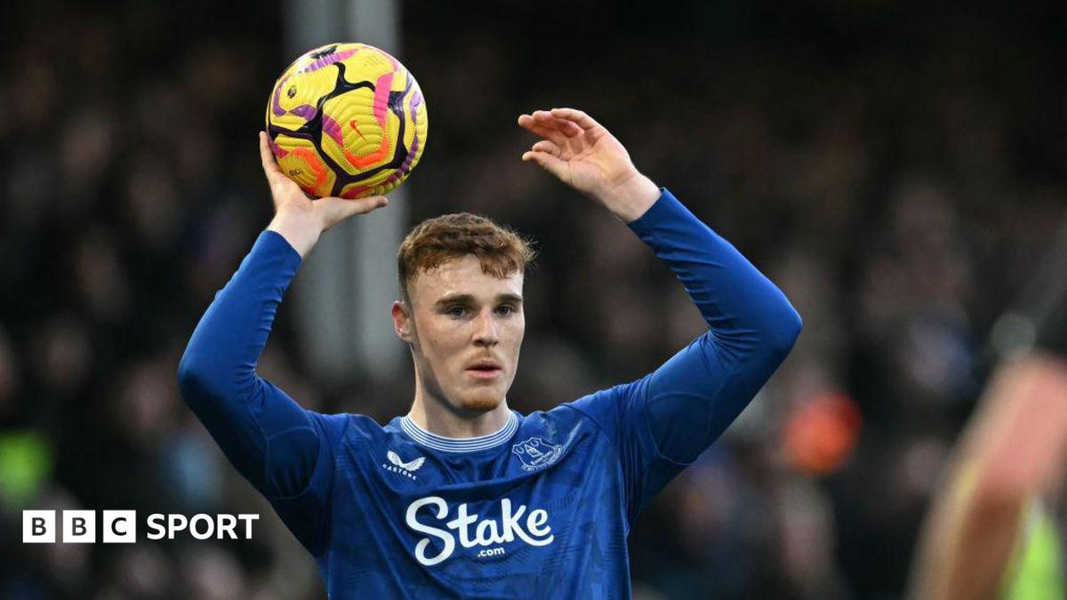 Everton news: Jake O'Brien continues comeback under David Moyes - BBC Sport
