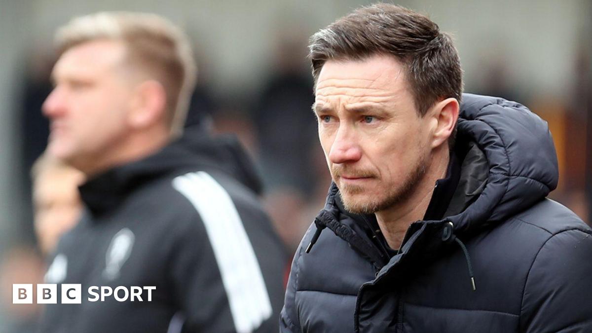 Stuart Maynard: Notts County boss apologises for loss at Salford - BBC ...