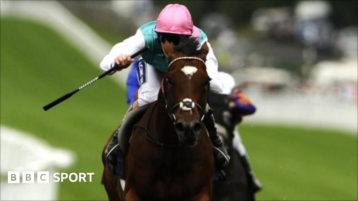 Frankel beats Canford Cliffs to win Sussex Stakes at Goodwood - BBC Sport