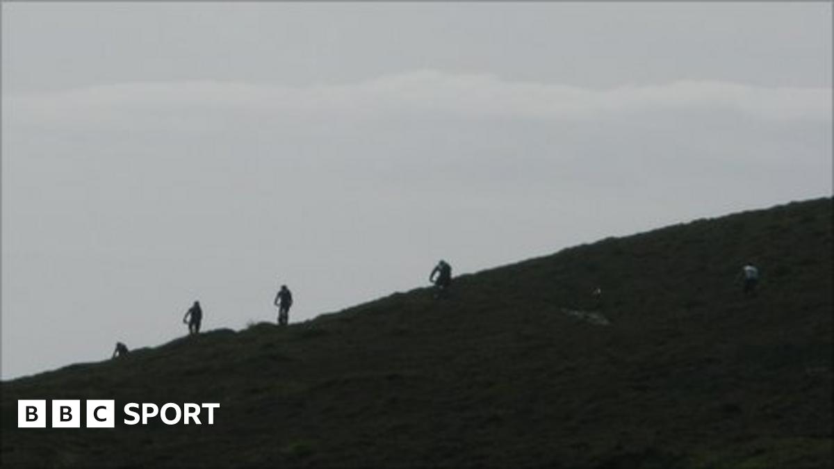 End-to-End: Nick Craig takes fourth Isle of Man title - BBC Sport