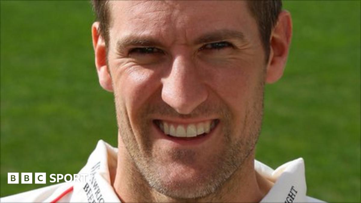 Lancashire's Mark Chilton retires after 14 years - BBC Sport