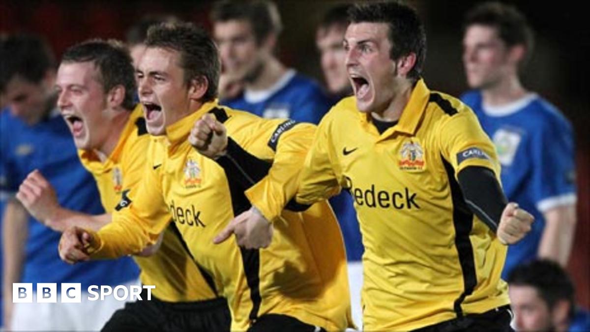 Dergview to face Ballymena in IRN-BRU Cup last eight - BBC Sport