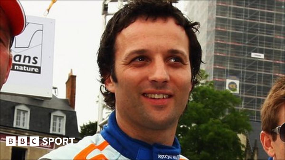 Darren Turner to replace Dan Wheldon in Supercar event - BBC Sport