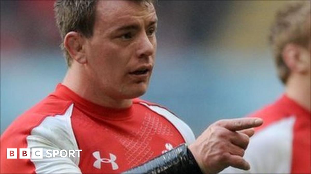 Scarlets hooker Matthew Rees eyes Wales captaincy return - BBC Sport
