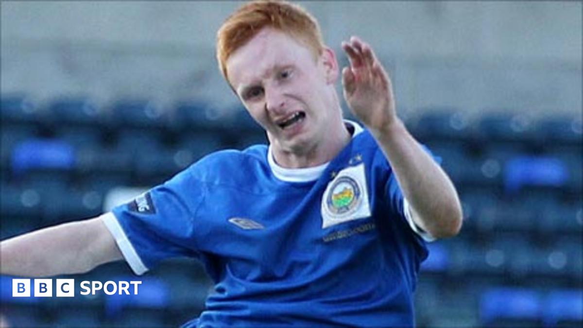 Linfield midfield pair push for starting role - BBC Sport