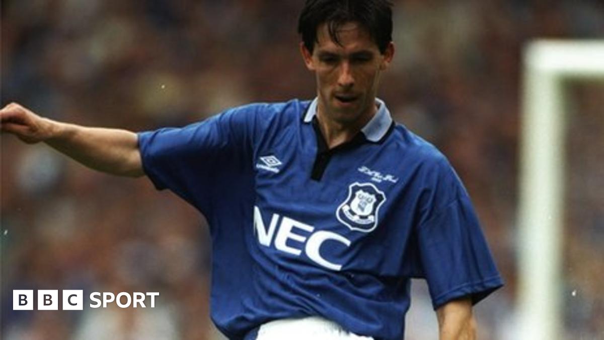 Gary Ablett, former Liverpool & Everton defender, dies at 46 - BBC Sport