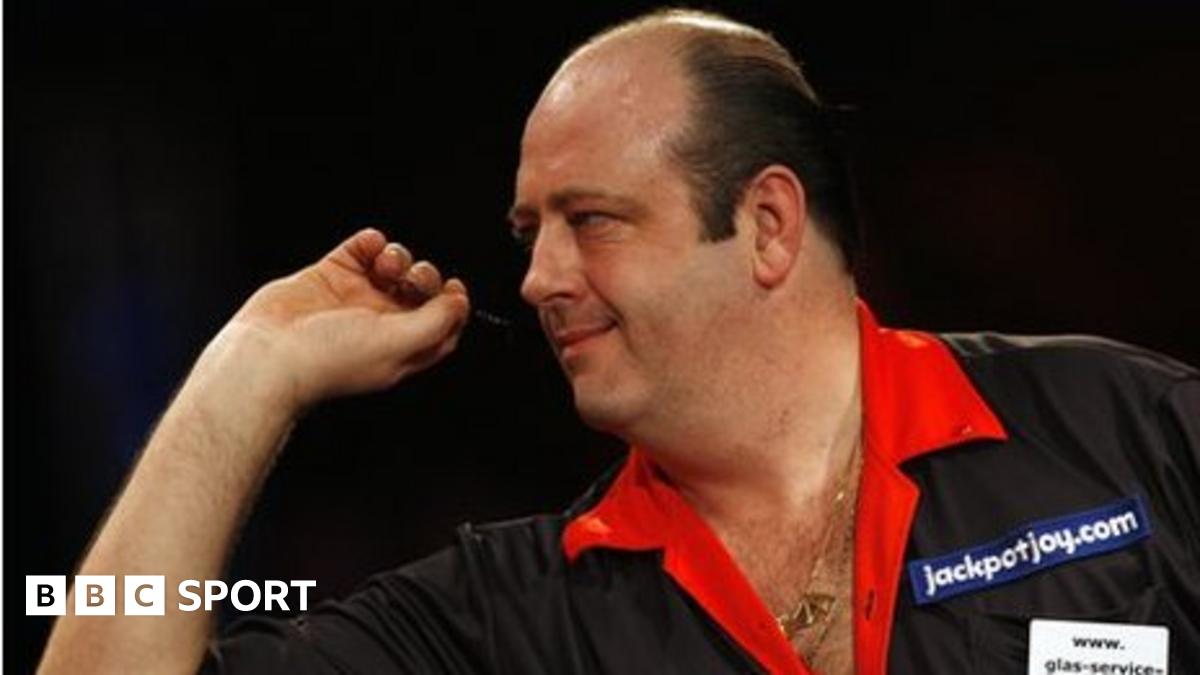 BDO World Championships: Ted Hankey knocks out Scott Waites - BBC Sport