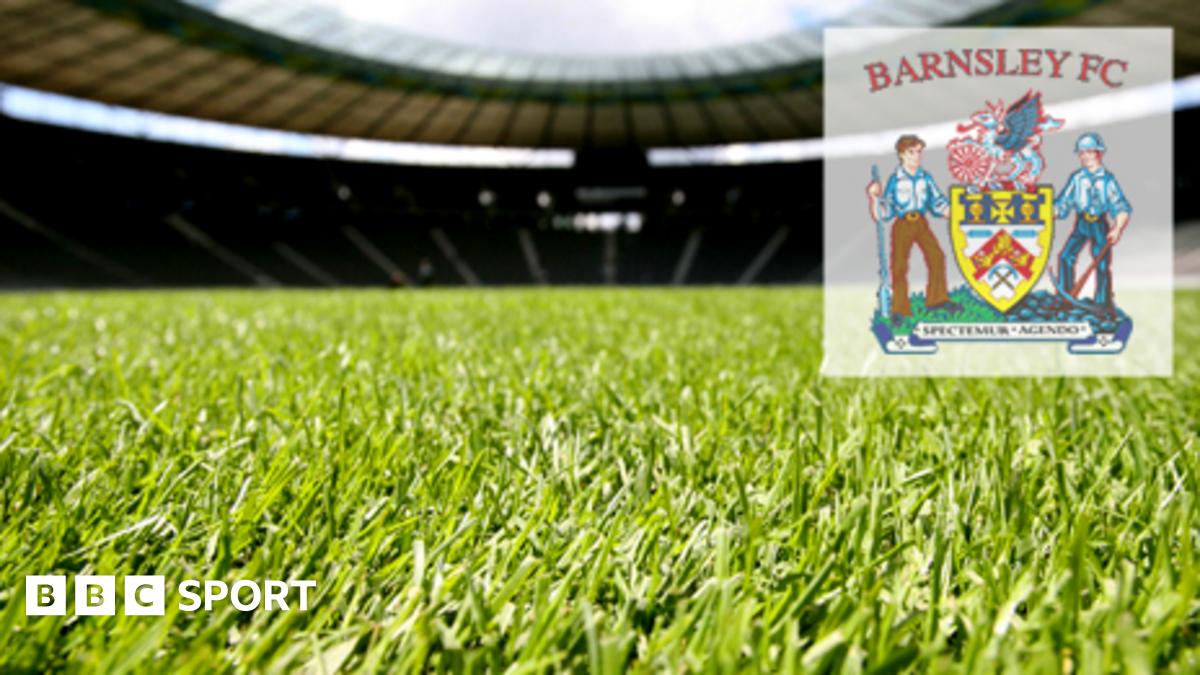 Barnsley sign Tottenham Hotspur's David Button - BBC Sport