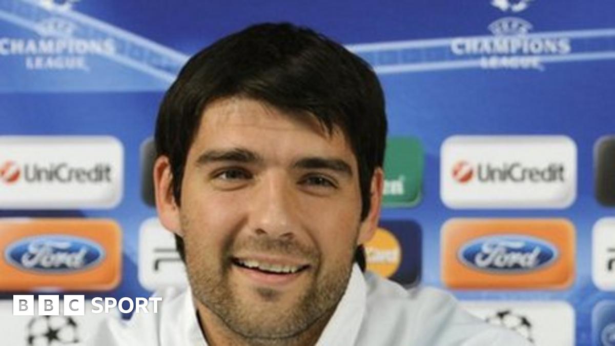 Vedran Corluka leaves Tottenham to join Bayer Leverkusen on loan - BBC ...