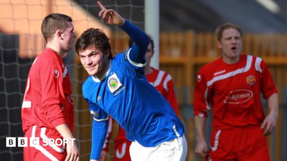 Linfield 4-0 Coagh Utd - BBC Sport