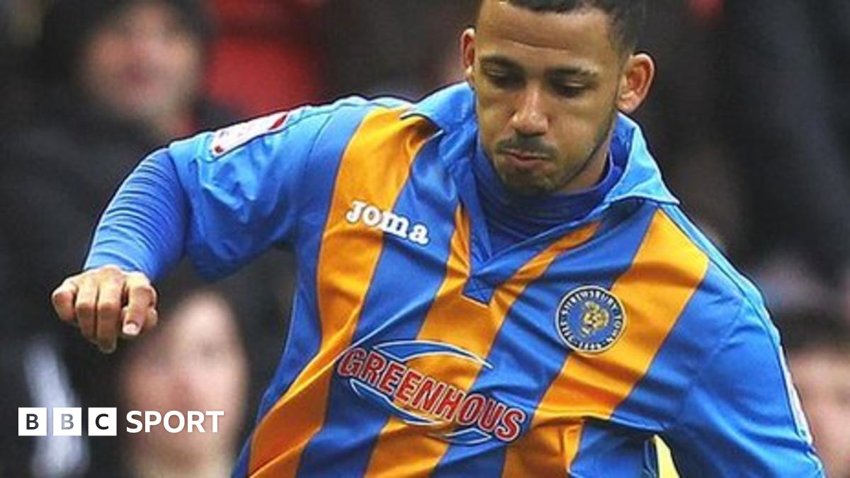 Burton Albion net Lionel Ainsworth and Matthew Harriott - BBC Sport