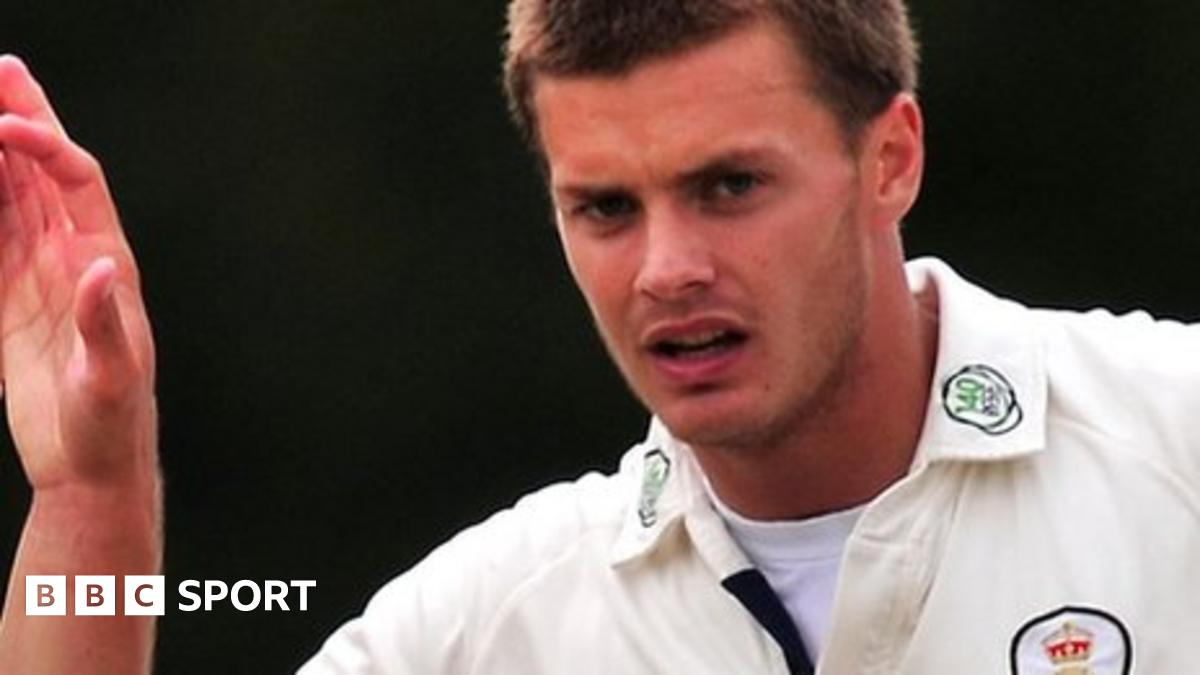 Jonathan Clare guides Derbys to second win - BBC Sport