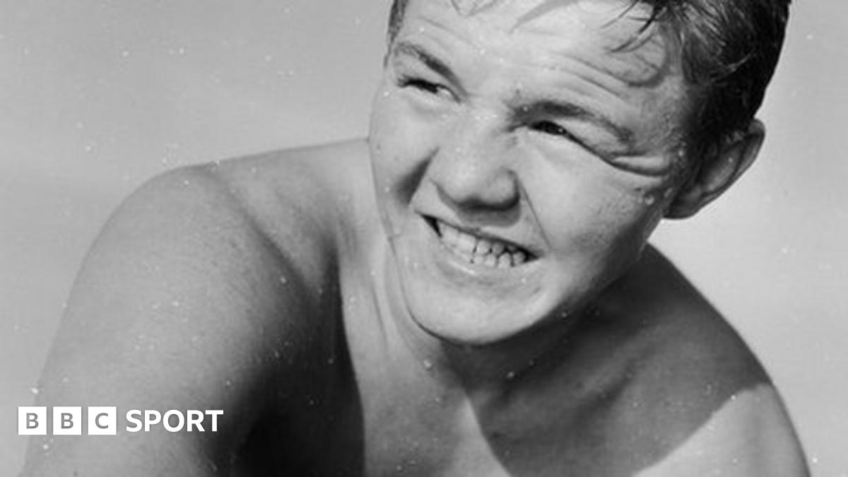 Terry Spinks: From dustman to Olympic boxing champion - BBC Sport